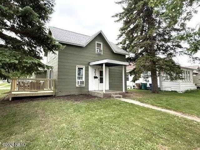 502 S Maple St, Watertown, SD 57201