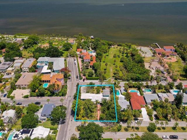 502 S Palmway, Lake Worth Beach, FL 33460