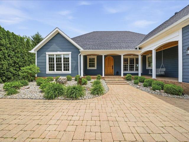 502 Stoney Ridge Court