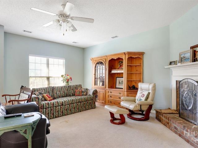 502 Potter Stone Square