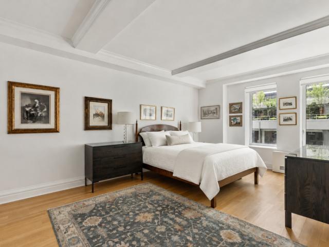 502 PARK Avenue 14F