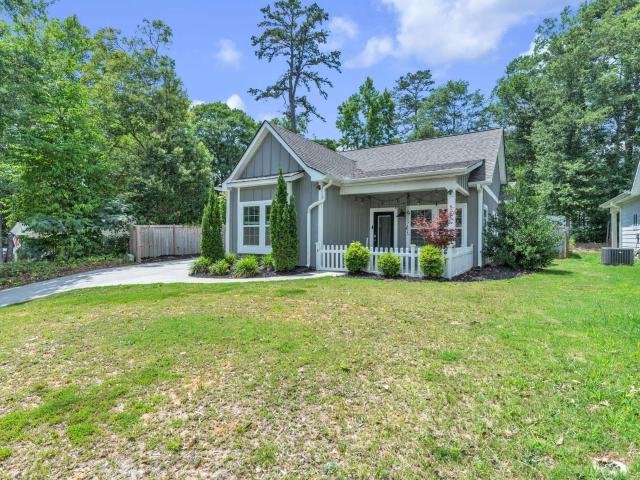 502 Prosperity Avenue