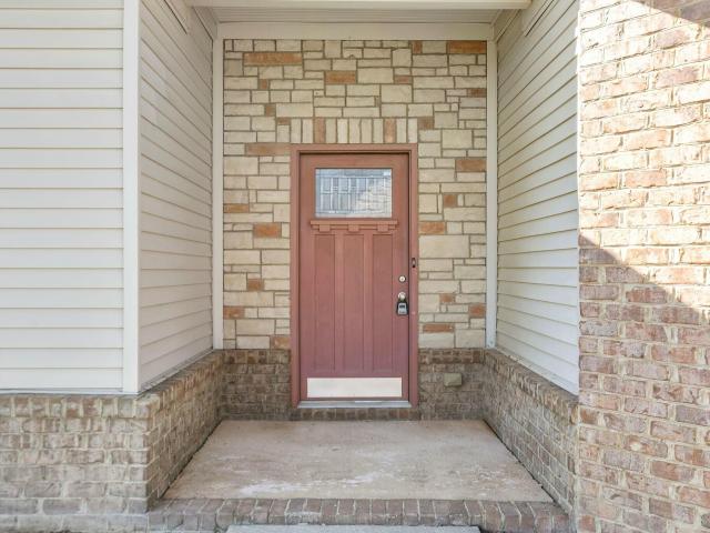 502 Regency Circle
