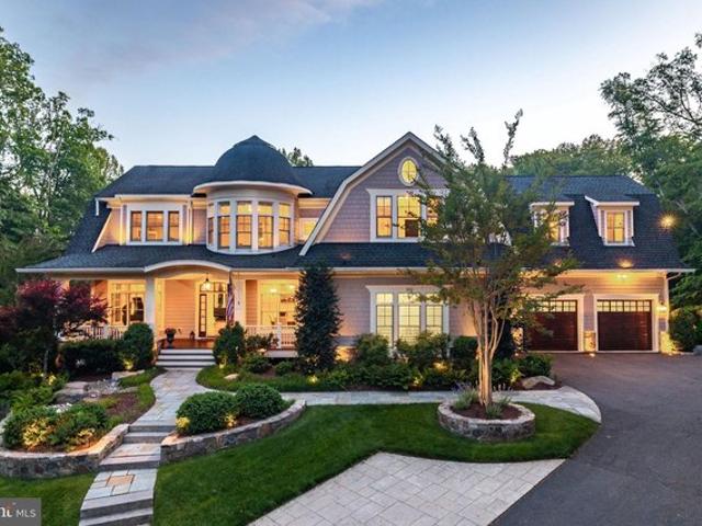 502 River Bend Rd, Great Falls, VA 22066