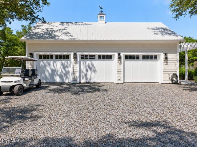 502 W Brown Street