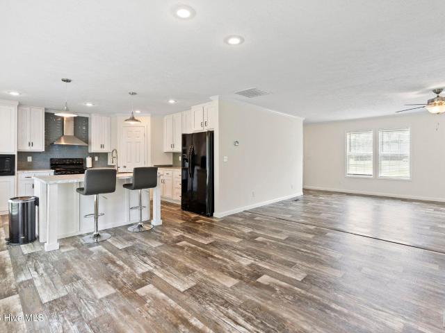 502 W Fremont Street