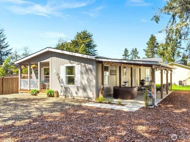 502 W Grant Ave, Westport, WA 98595