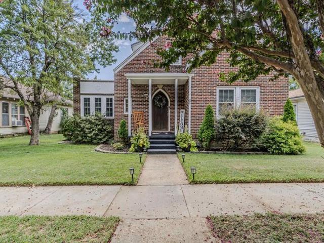 502 W Poplar St, Paragould, AR 72450