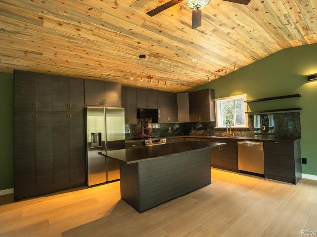 502 W Rollinsville