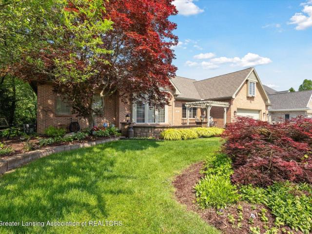 502 W Spring Meadows Ln, Dewitt, MI