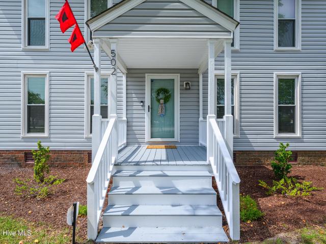 502 Wintergreen Court