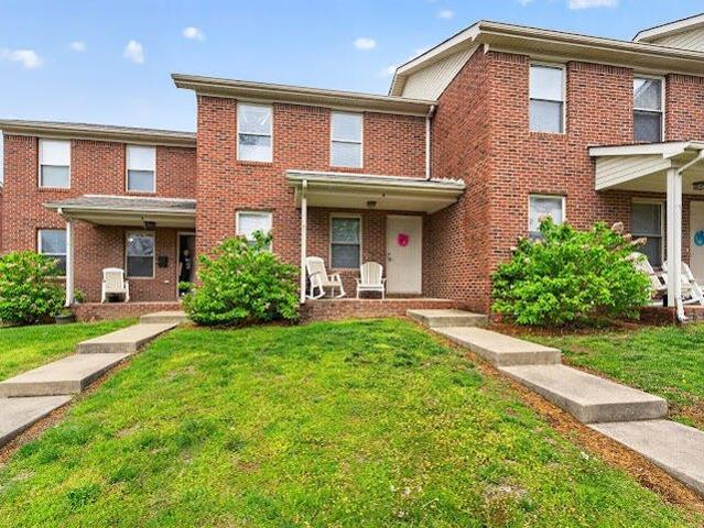 502 Tecumseh Trl Apt B, Versailles, KY 40383