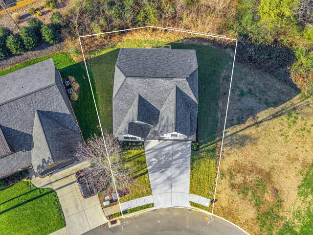 5034 Grove Park Court