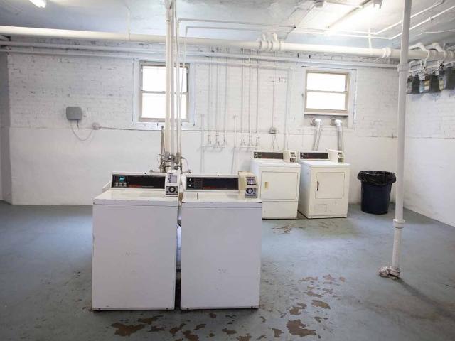 5034 5046 S. Woodlawn Avenue 2 Bedroom Apartment for Rent at 5034 S Woodlawn Ave, Chicago, IL 60615 Kenwood