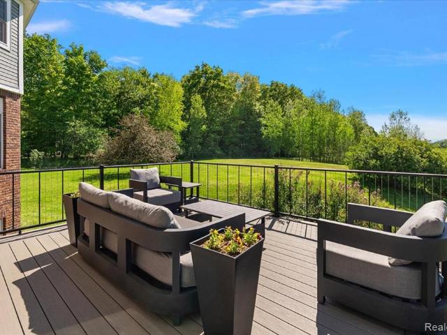 5035 Hidden Ridge Drive