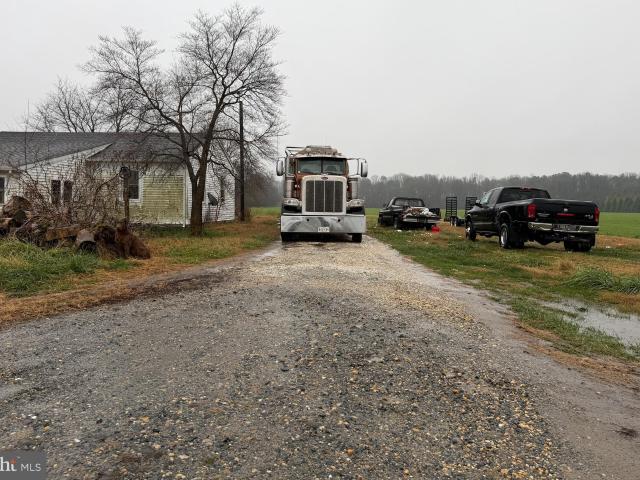 5035 River Rd, Hurlock, MD 21643 | MLS #MDDO2011 | Compass