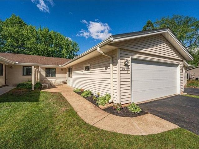 5035 th St W, Apple Valley, MN 55124
