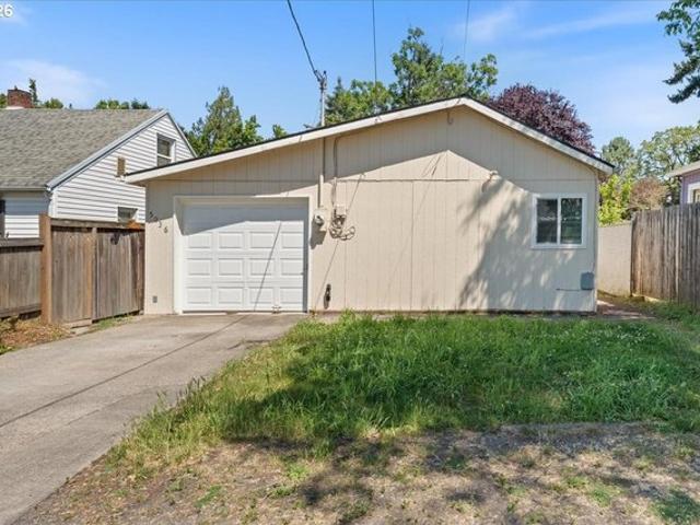 5036 NE 57th Ave, Portland, OR 97218