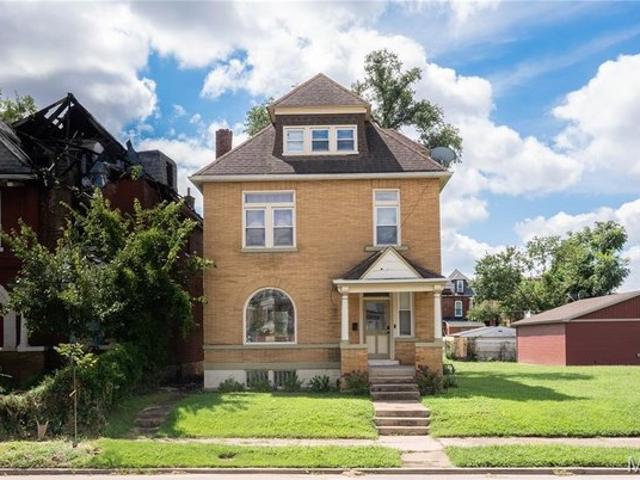 5036 Cabanne Ave, Saint Louis, MO 63113