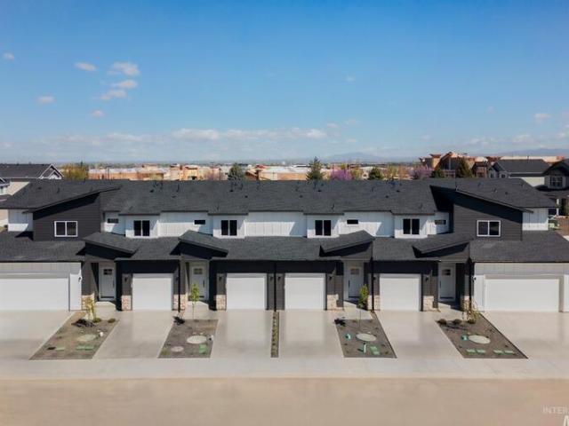5036 E Woodward Ln. Nampa, ID 83687