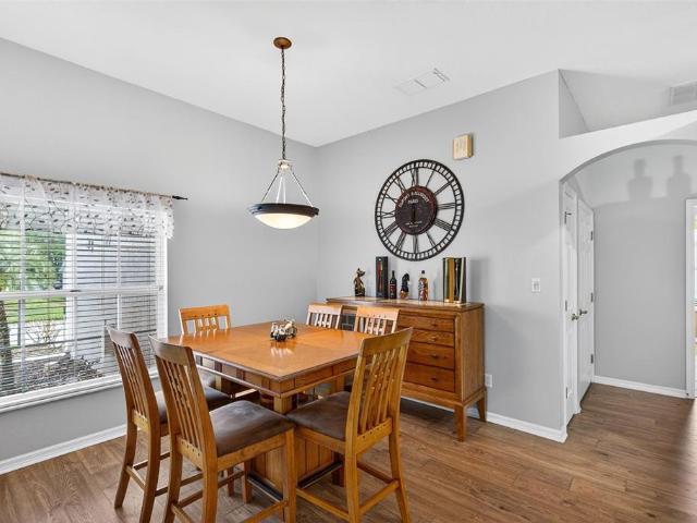5036 Sawgrass Lake Cir, Leesburg, FL 34748 | MLS #O6395