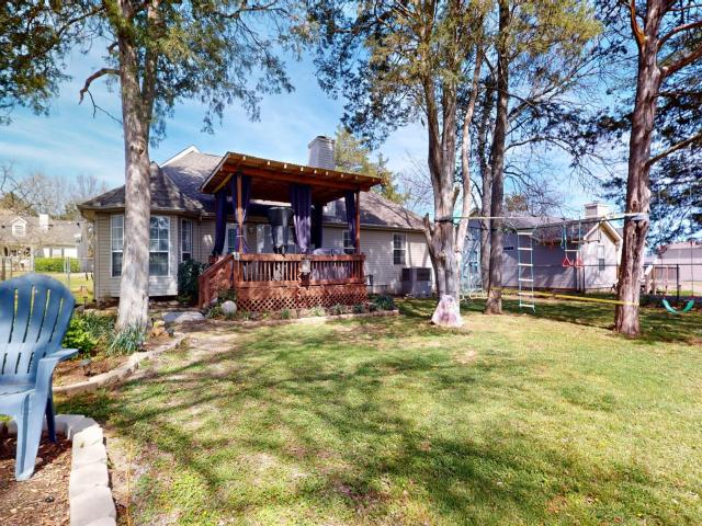 5036 Trailwater Dr