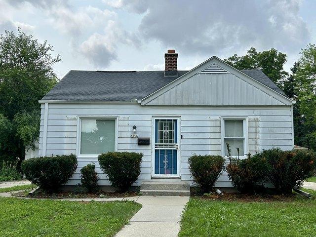 5037 N 74th St, Milwaukee, WI 53218