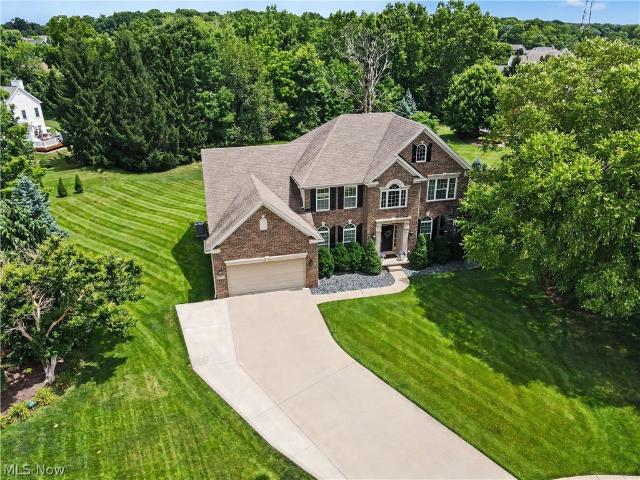 5037 Lake Breeze Landing