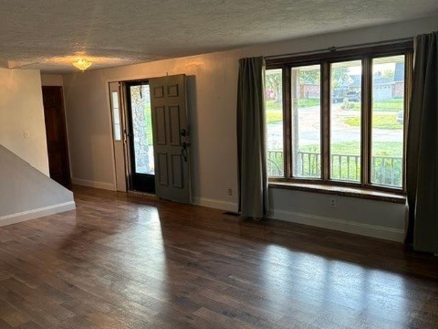 5037 Timberwood Circles