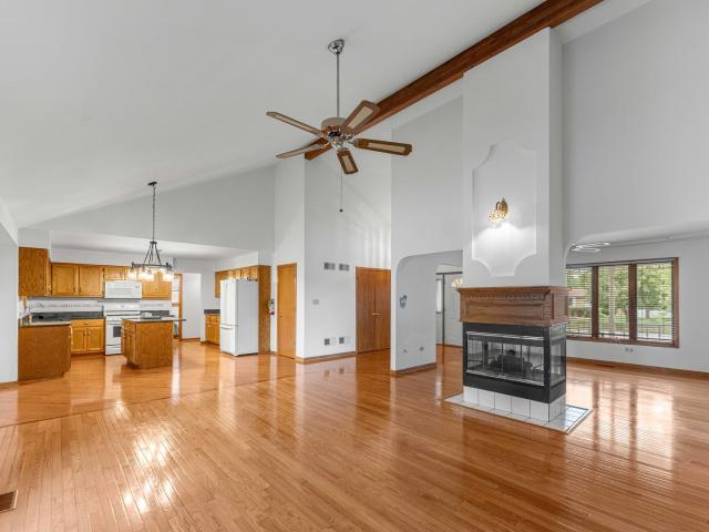 5037 W Herbert Court