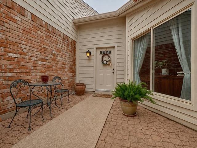 5038 Autumn Forest Dr, Houston, TX 77091