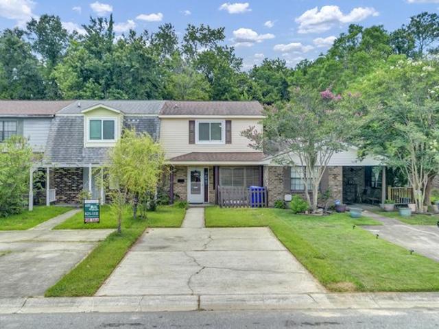 5038 Foxwood Dr, North Charleston, SC 29418