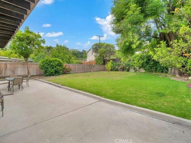5039 Catalon Ave, Woodland Hills, CA 91364