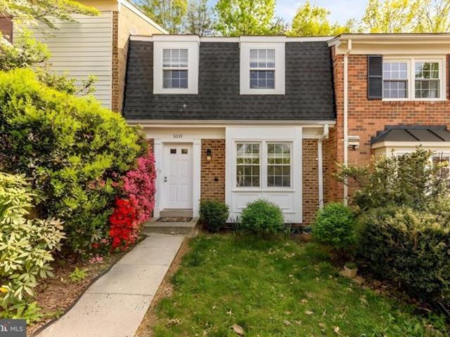 5039 Head Ct, Fairfax, VA 22032