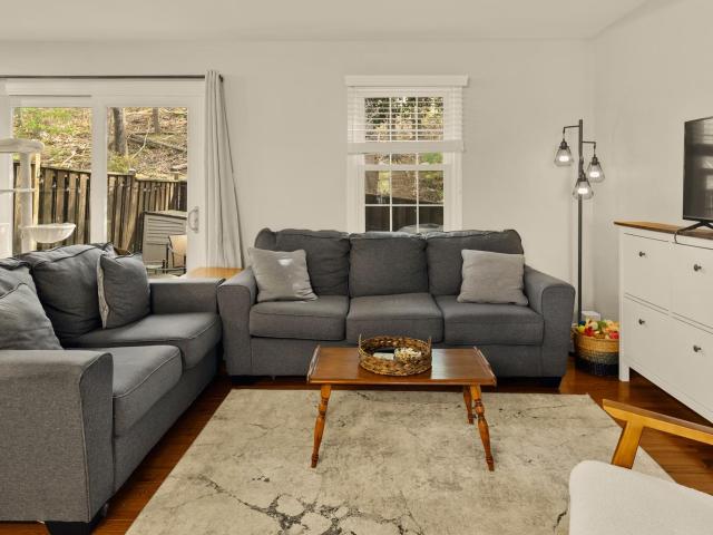 5039 Head Ct, Fairfax, VA 22032 | MLS #VAFX2304