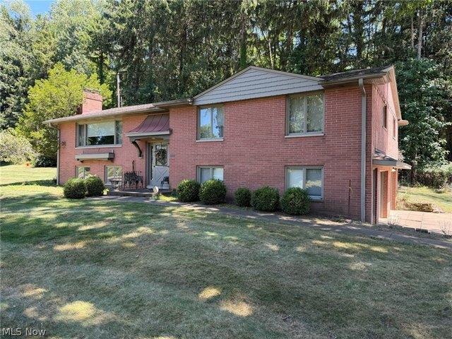 5030 Gardendale Ave NE, Canton, OH 44714