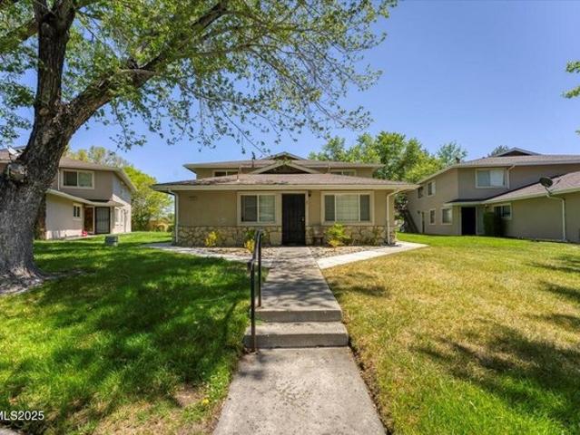 5030 Tahiti Way Apt 4, Reno, NV 89502