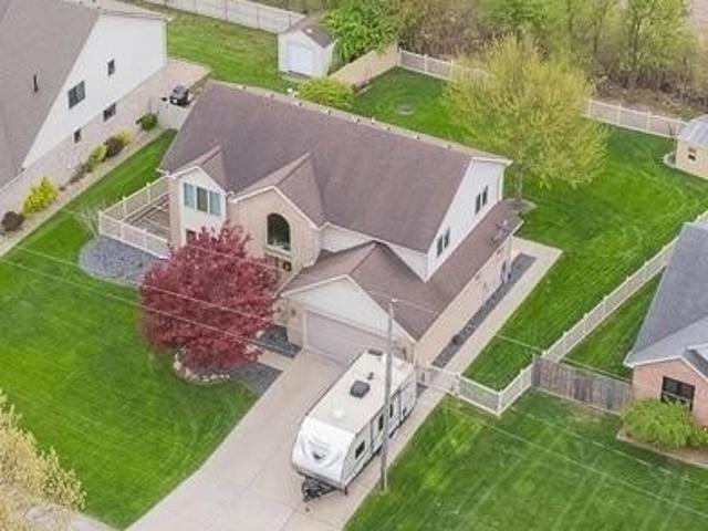 5031 Redwood Dr, Monroe, MI 48161
