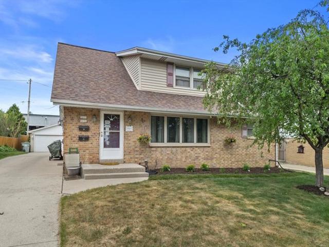 5031 S 26th St Unit 5033, Milwaukee, WI 53221