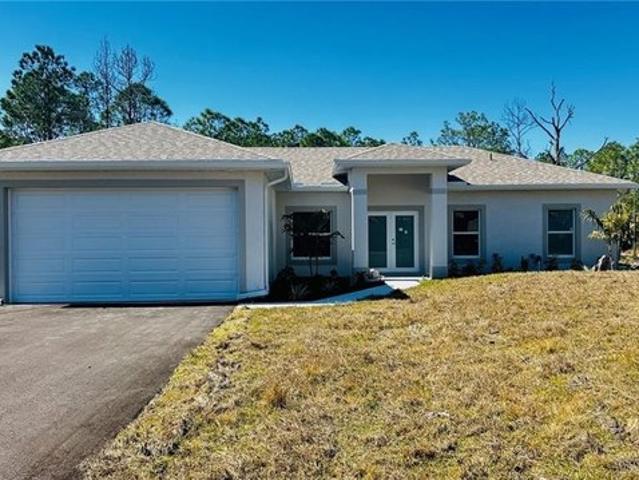 5031 42nd St NE, Naples, FL 34120