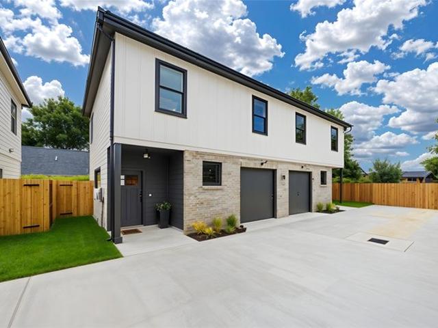 5032 Mallow St Unit Ab, Houston, TX 77033