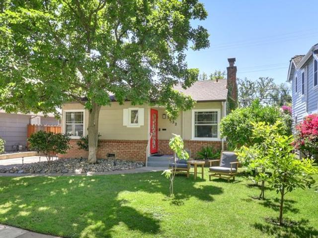 5032 T St, Sacramento, CA 95819