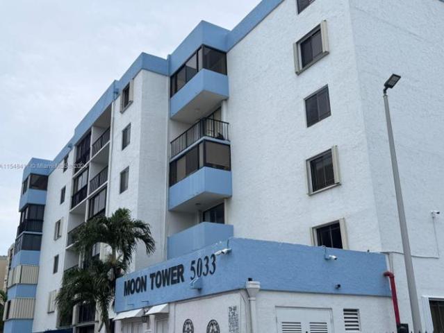 5033 NW 7th St #208, Miami, FL 33126