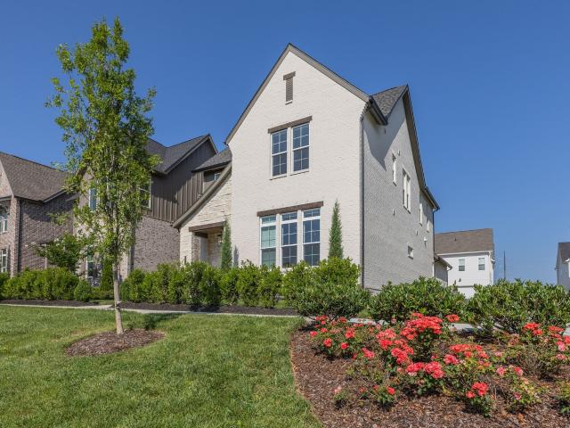 5033 Owenruth Dr