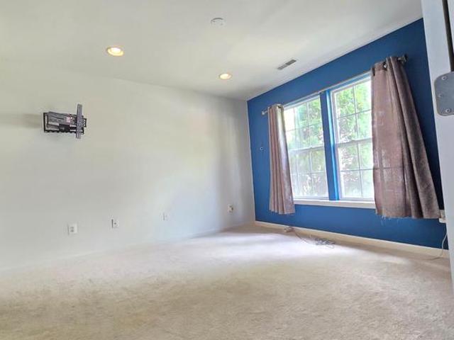 5033 Kemsley Road