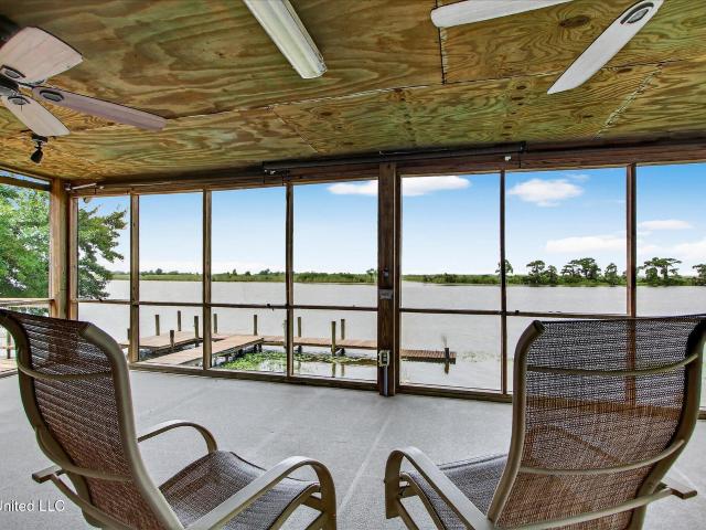 5033 Levee St, Pearlington, MS 39572 | MLS #4139 | Compass