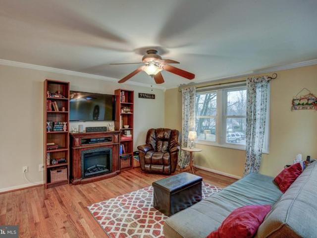5033 Three Kings Ln, Columbia, MD 21044