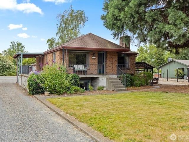 503 17th St NW, Puyallup, WA 98371