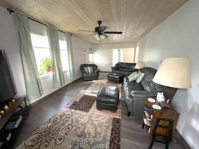 503 Cottage Street