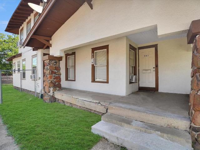 503 E 6th Street